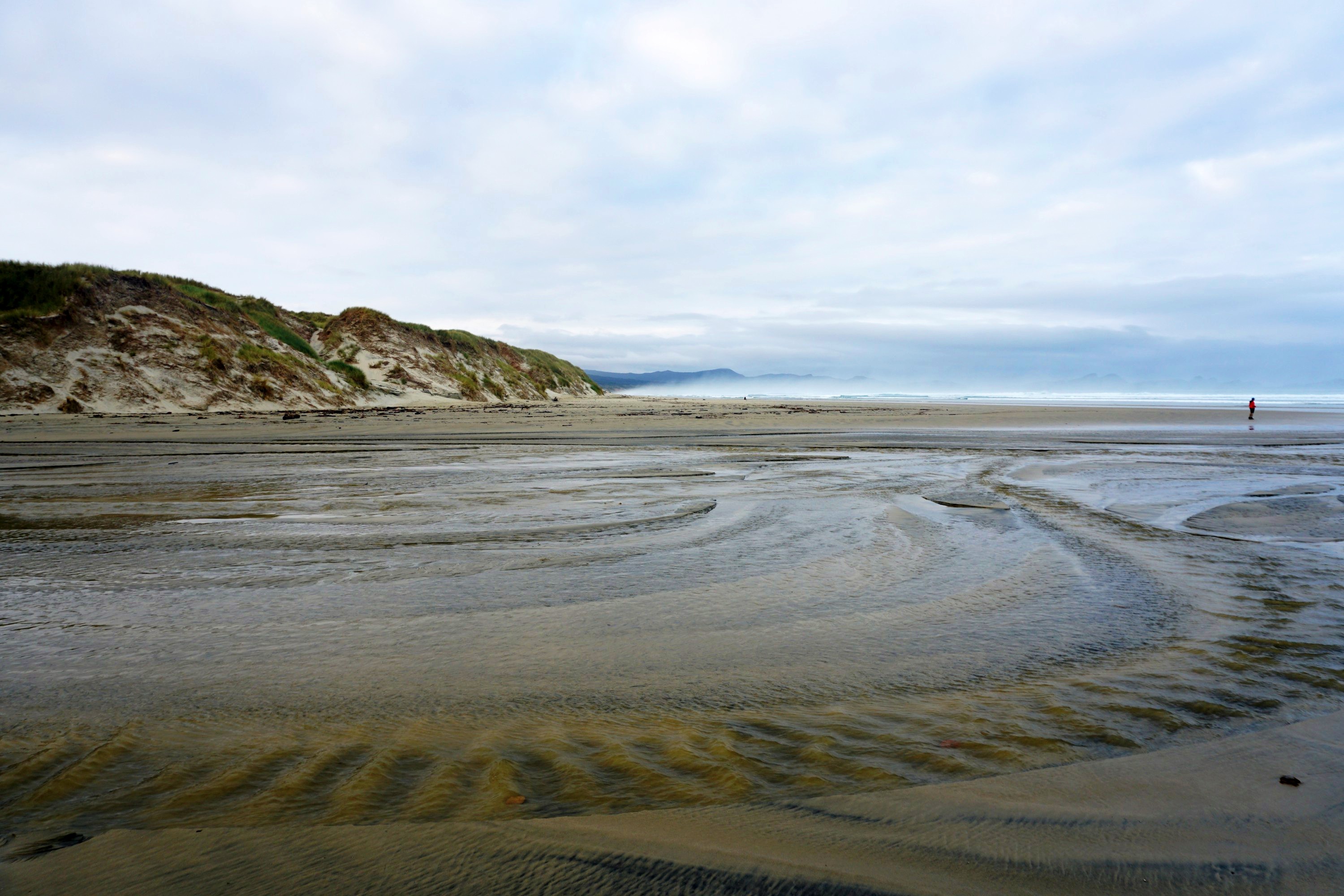North West Circuit – Mason Bay Hut to Big Hellfire Hut – Jonty travels…