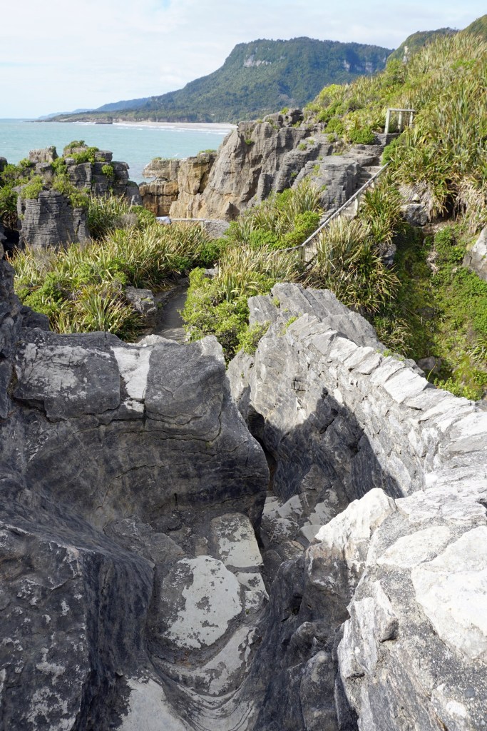 Punakaiki Pancake Rocks – Jonty travels…
