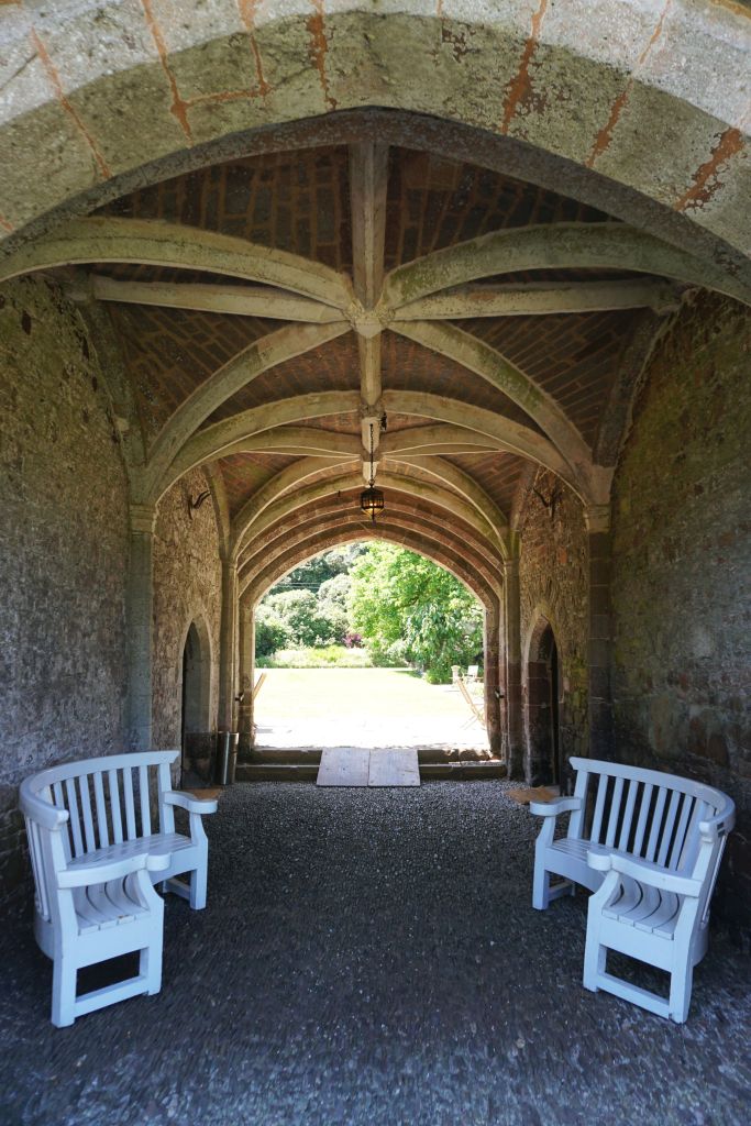 Bickleigh Castle & Tiverton Castle – Jonty travels…