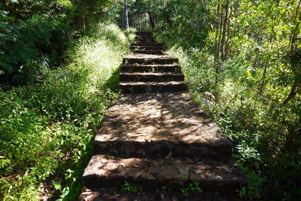 Timor-Leste Coast2Coast – Mt Ramelau / Tatamailau – Jonty travels…
